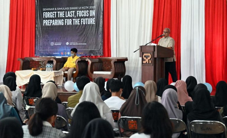 Dihadiri Ratusan Pelajar, Bupati Acep Buka Seminar dan Simulasi SIMAK ...